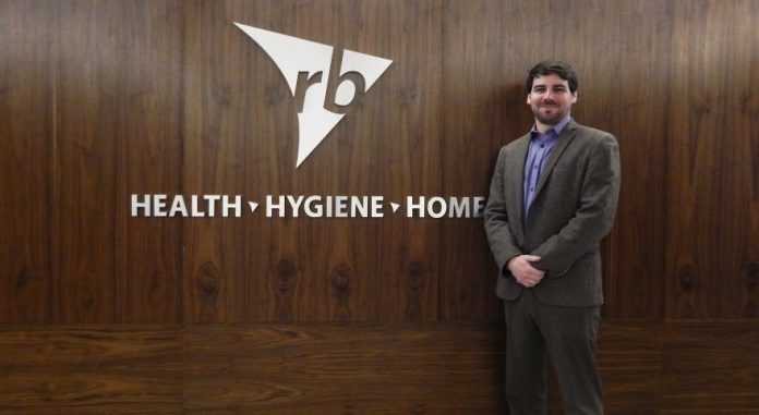 Conoce como el Director de TI de Reckitt Benckiser, logró mejorar sus ...